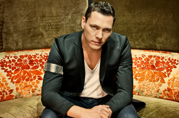 Tiesto Revisits The 90s In His Club Life Radio Mix