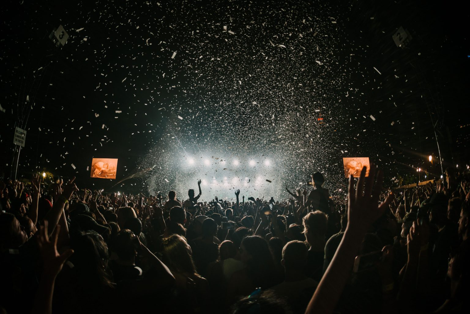 What Is A Rave? The Ultimate Guide? The Ultimate Guide for 2025
