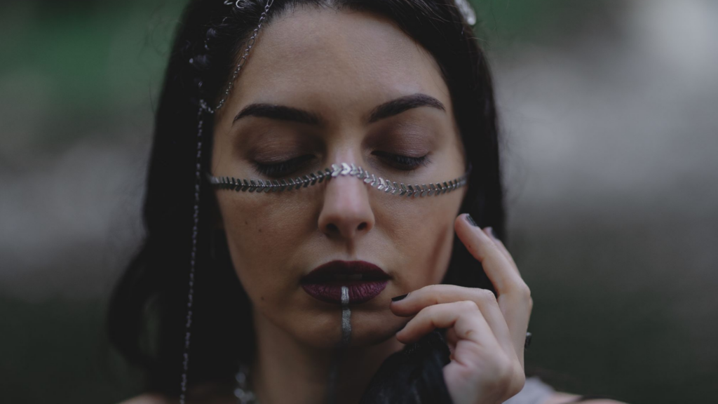 Salvo Unveils Her Transformative Debut Single 'Metamorphosis'